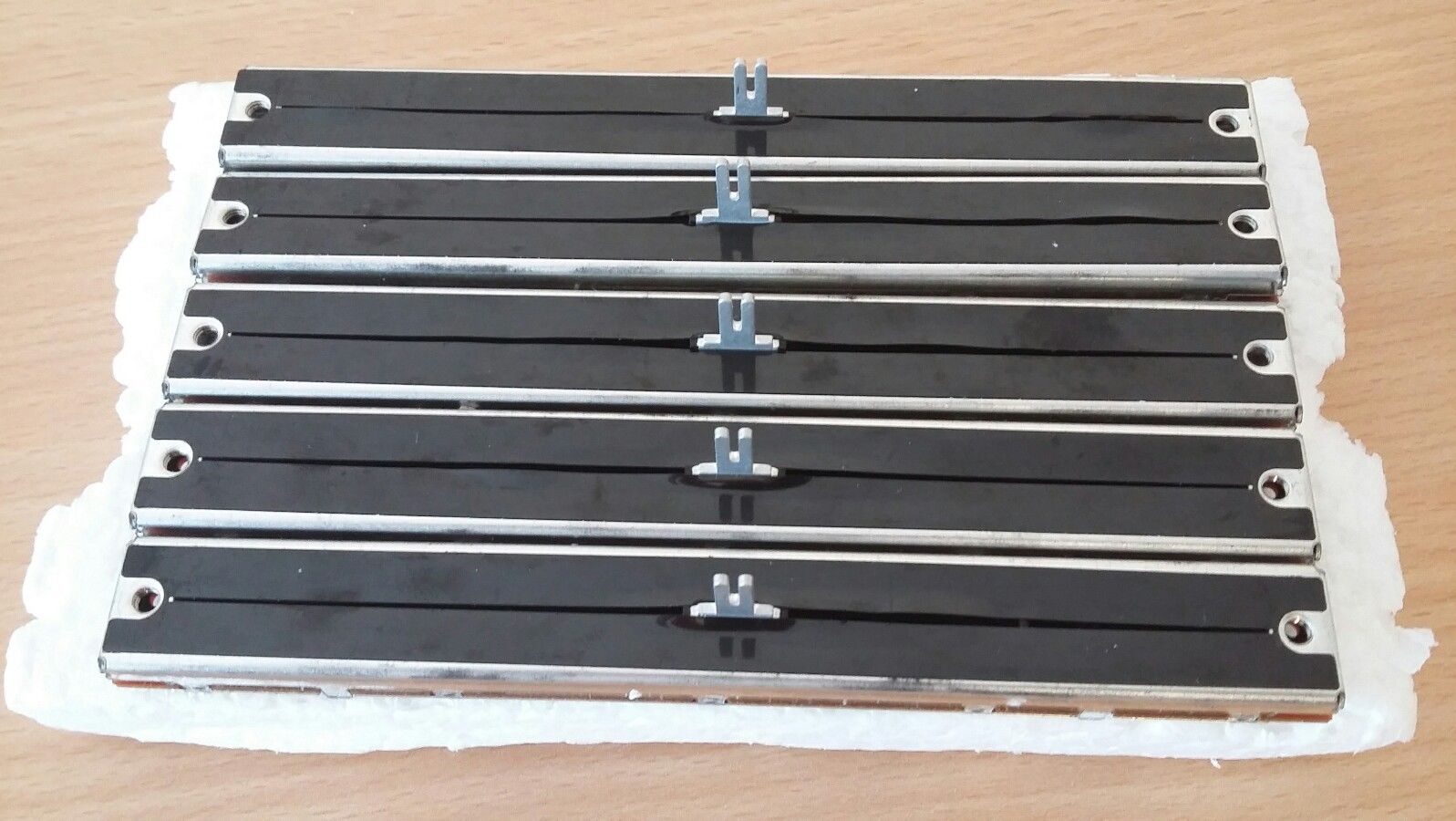 5x alps mono 100mm fader 5k ohm linear. New - Audio Broker